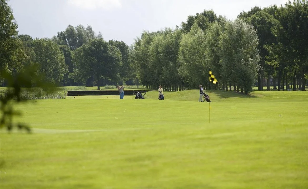 Rhoon Golfcenter | iGolf